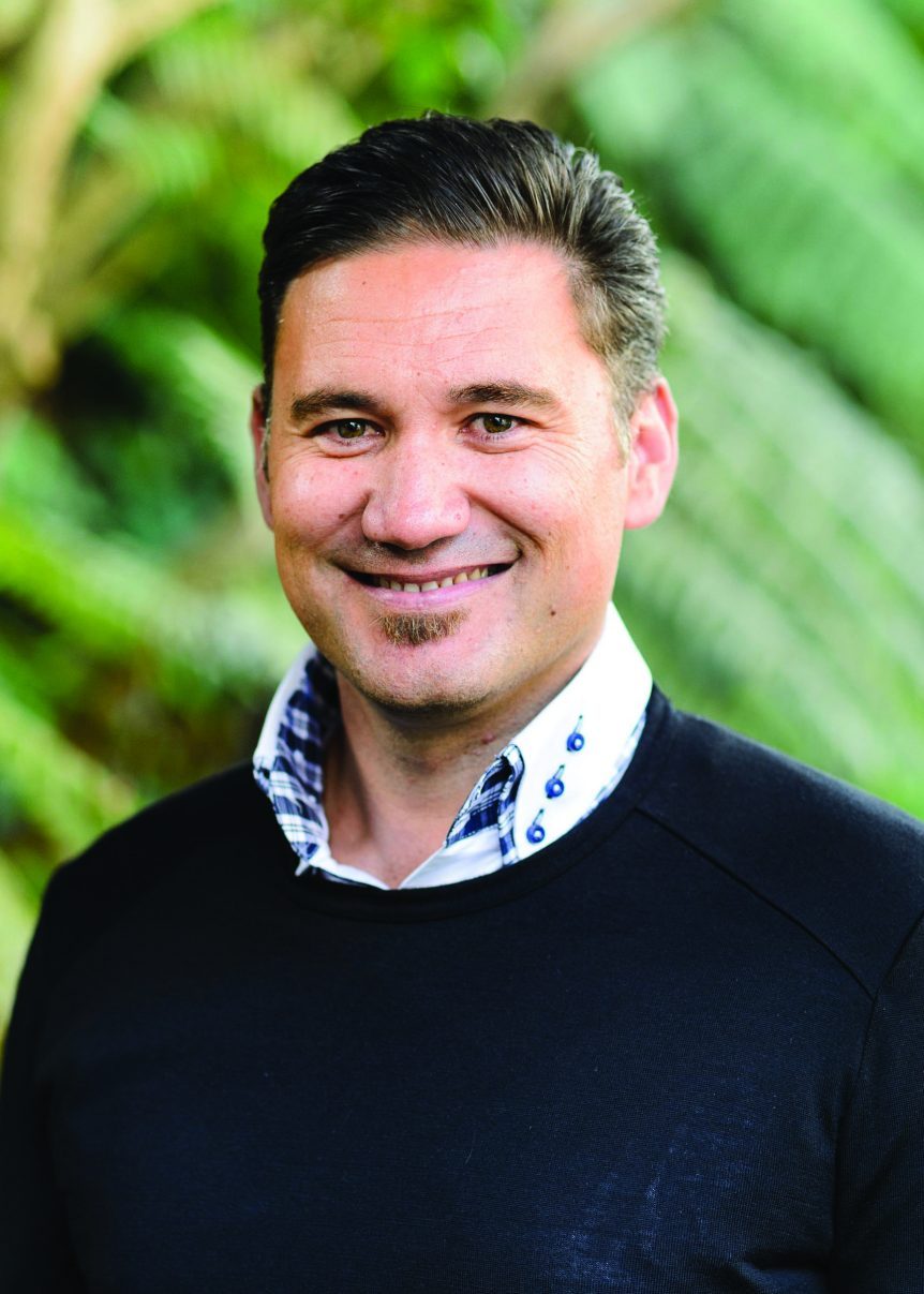 Five vie for Fonterra board - Dairy Country